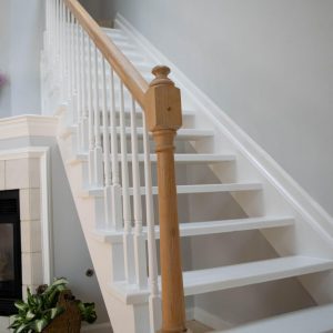 Wood Staircase – Nineteen Intertrade
